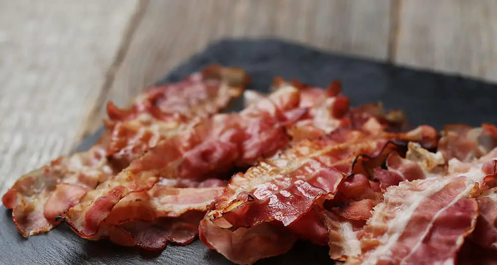 How to Slice Bacon - The Correct Way Of Slicing a Bacon