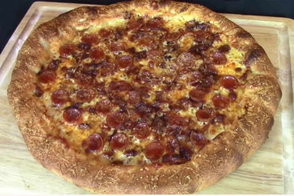 Round Table Pizza Recipe- A Pizza Fit for A King - Spicy Salty Sweet